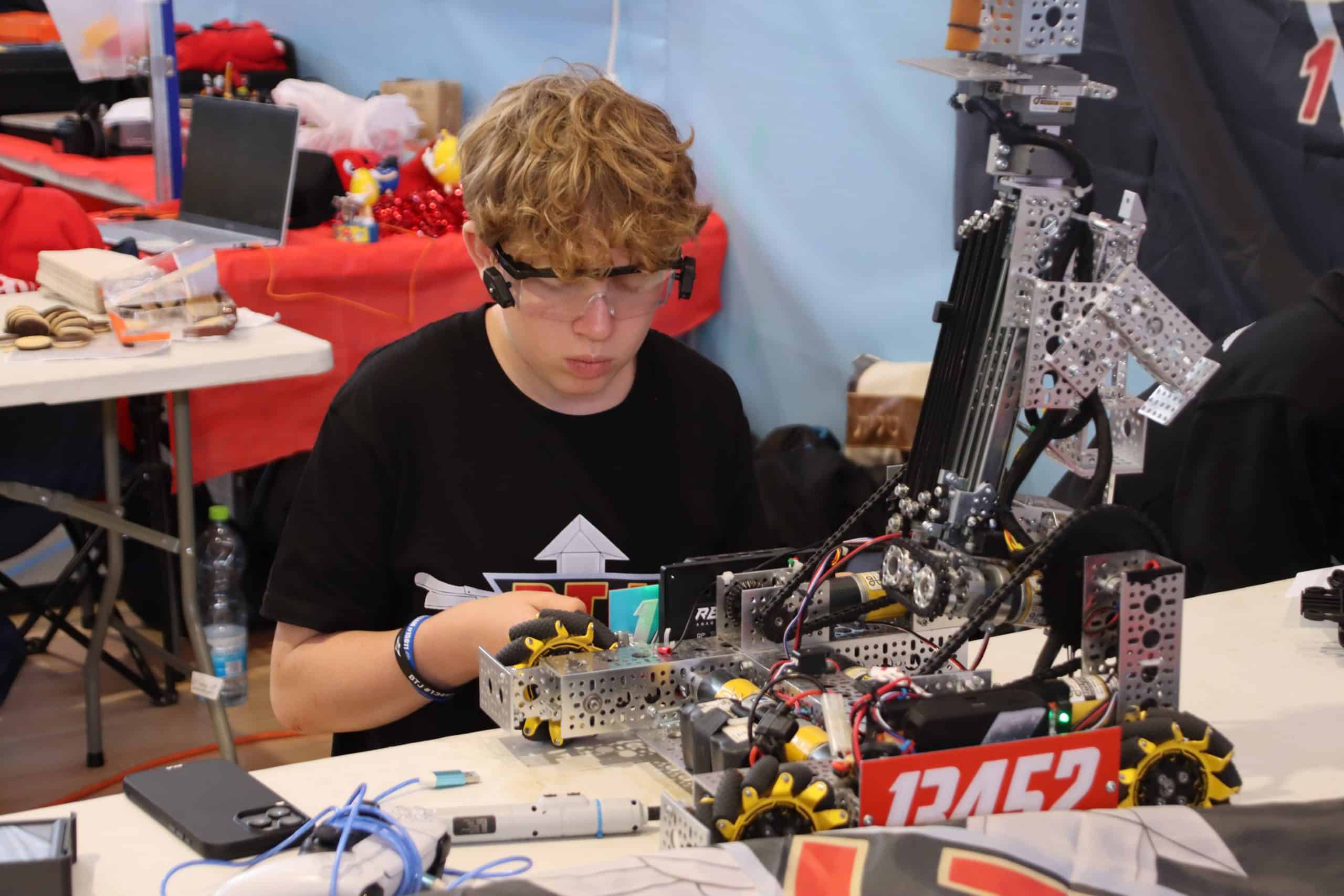 BTJ Robotics Team Climb High | Boys Town Jerusalem